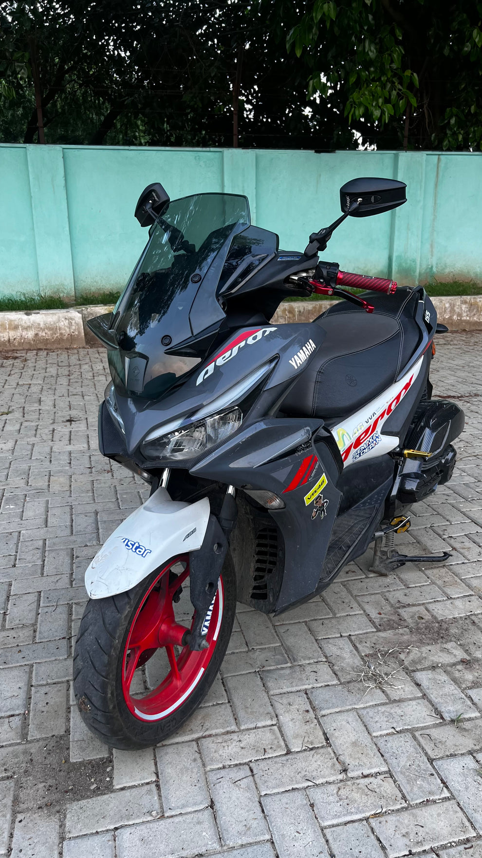 Yamaha Aerox 155 Touring Windshield – TECHNO KHAN STORE